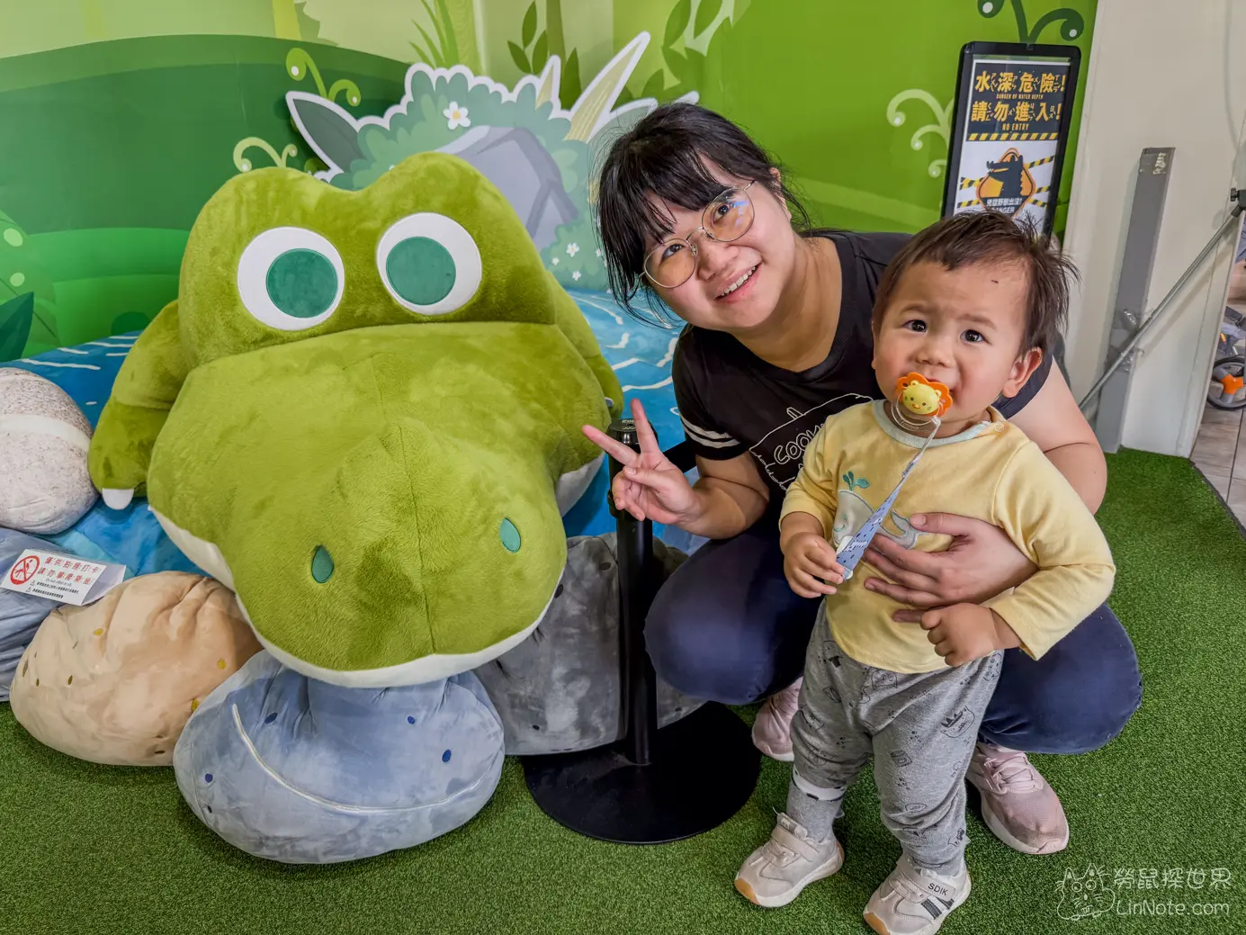 【嘉義民雄】KHTOY絨毛玩偶旗艦館｜上千款正版便宜玩偶，還有親子遊戲區 – 勞鼠探世界